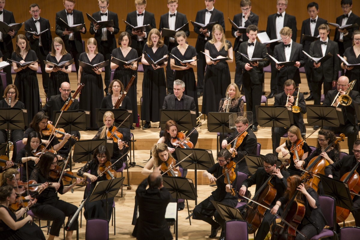 Clare College Choir, Manchester Camerata, Yakács-Nagy, Bridgewater Hall, Manchester review ...